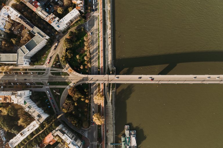 Simboli poraza, pobeda i nade: Novosadski mostovi na Dunavu - Visit ...